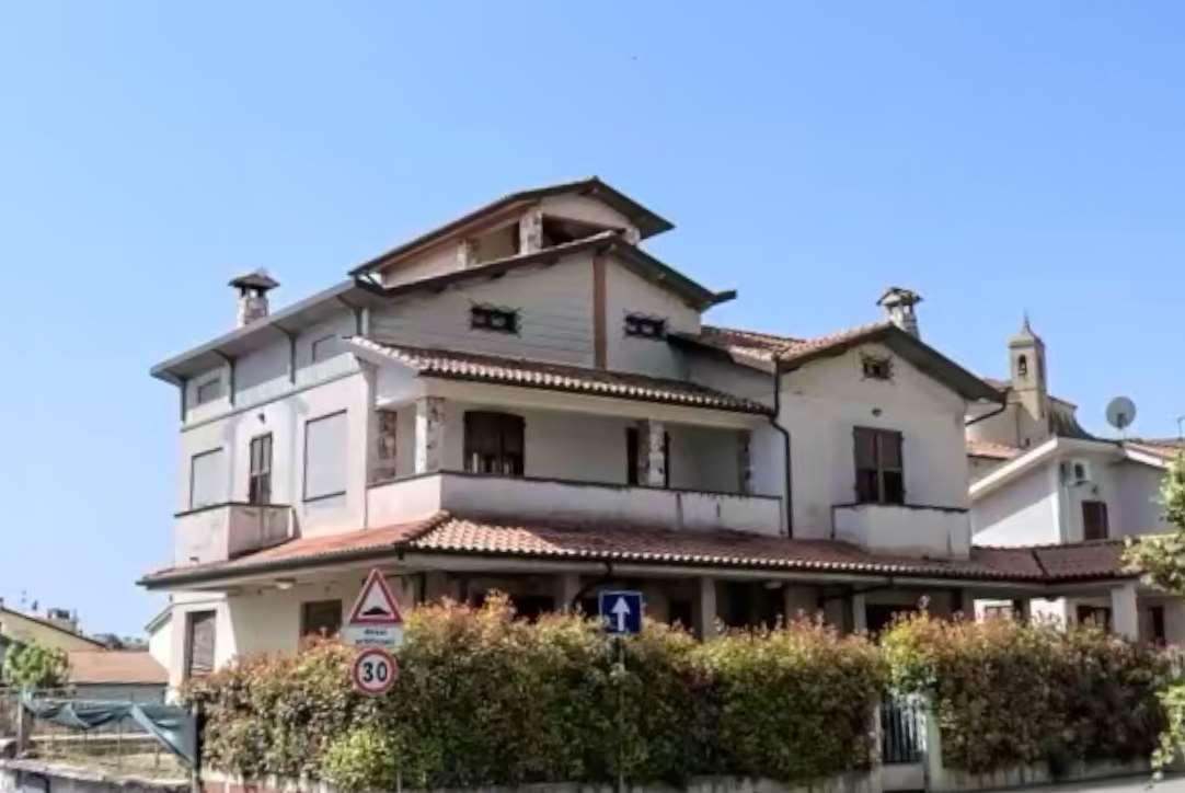 Villa bifamiliare in vendita a Potenza Picena