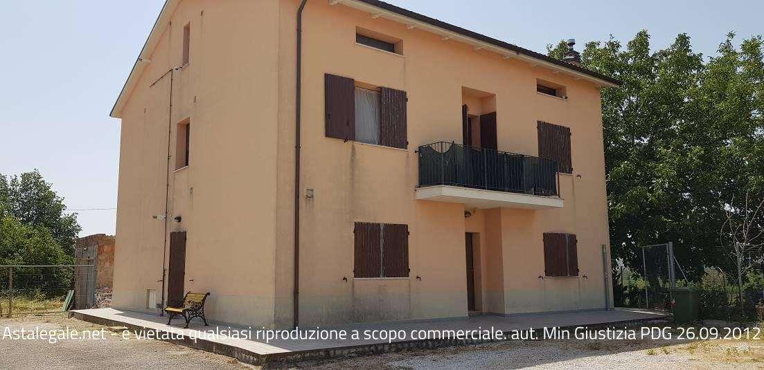 Appartamento in vendita a Colli al Metauro