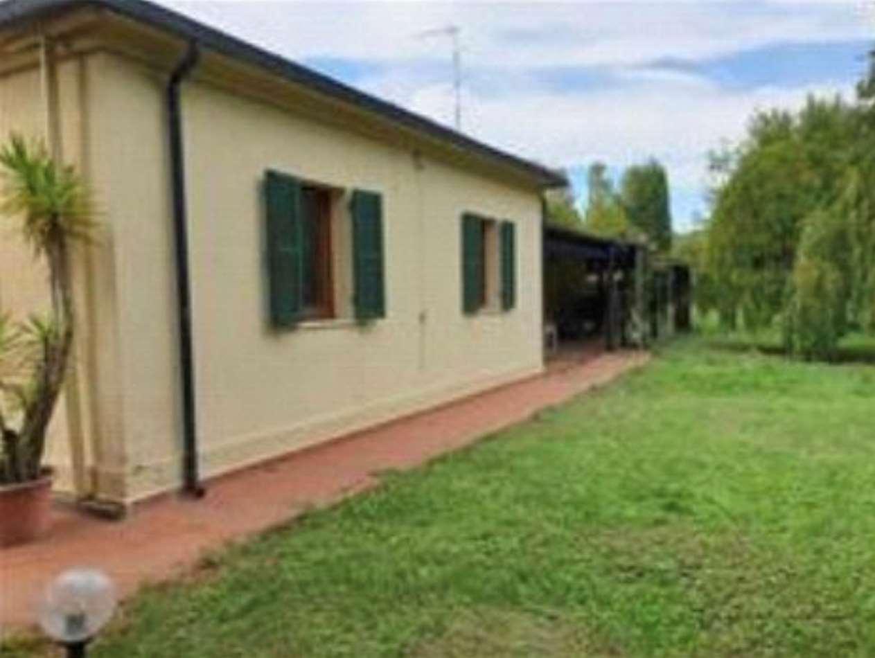 Rustico in vendita a Mondolfo