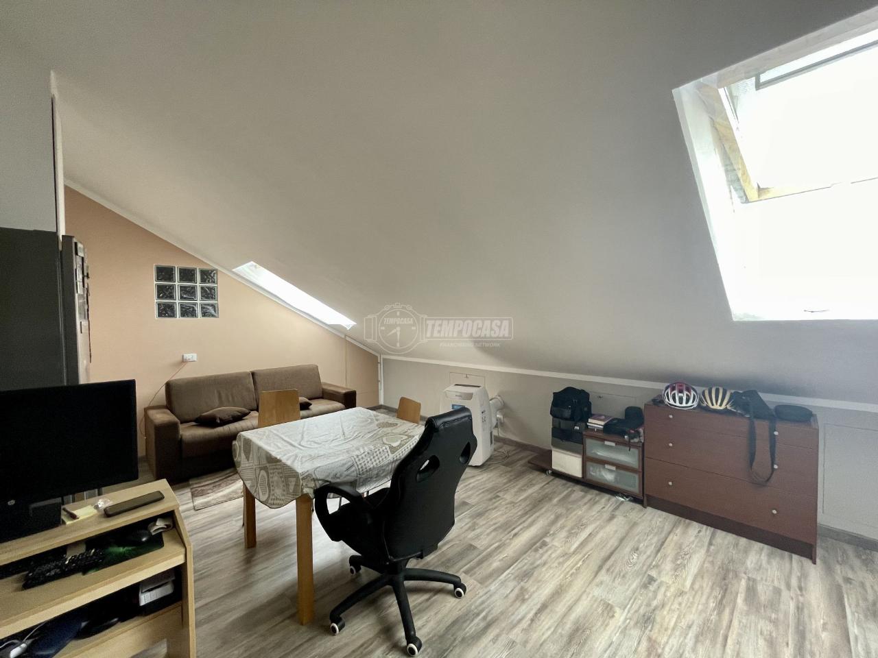 Appartamento in vendita a Piossasco