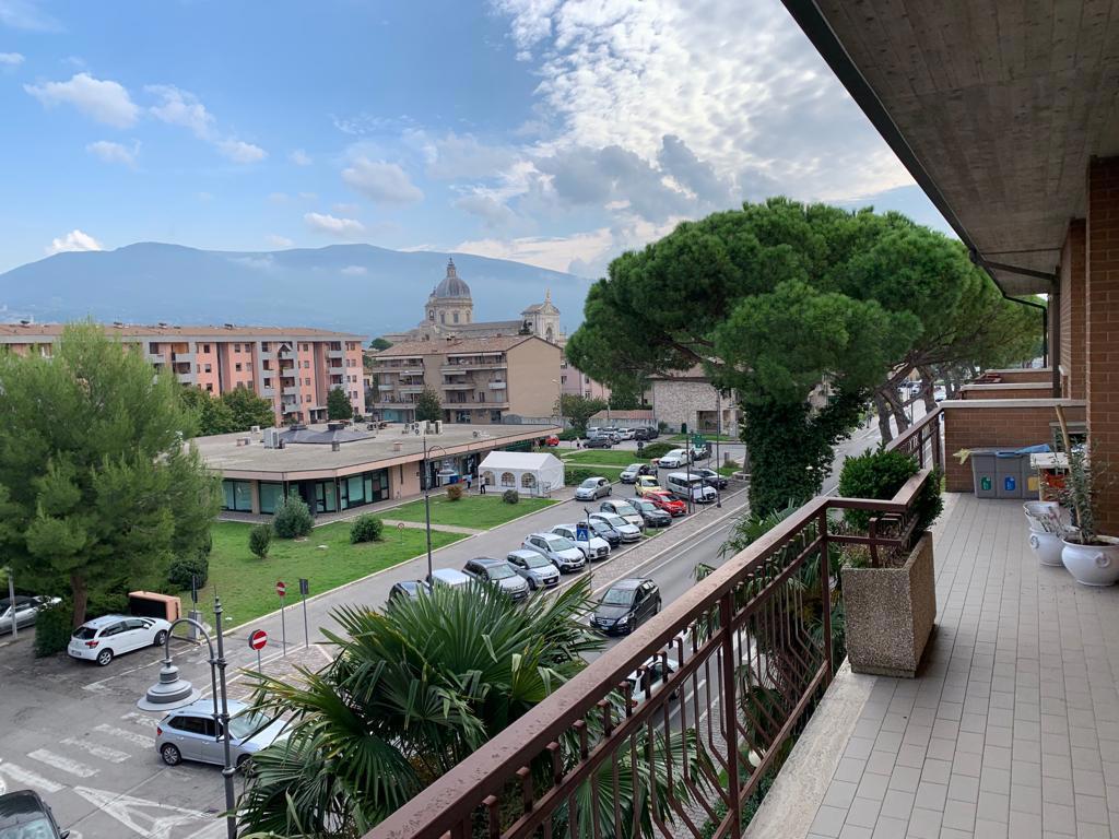 Appartamento in vendita a Assisi