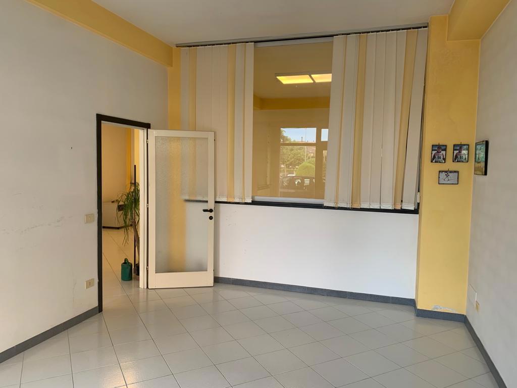 Ufficio in vendita a Bastia Umbra