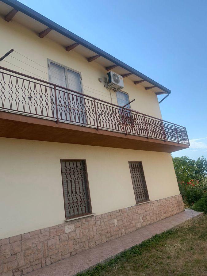 Appartamento in vendita a Montefalco