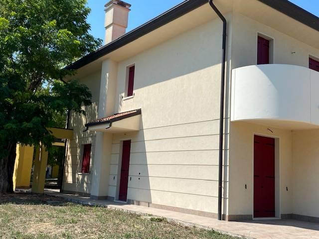 Villa a schiera in Via Favretti, Mogliano Veneto