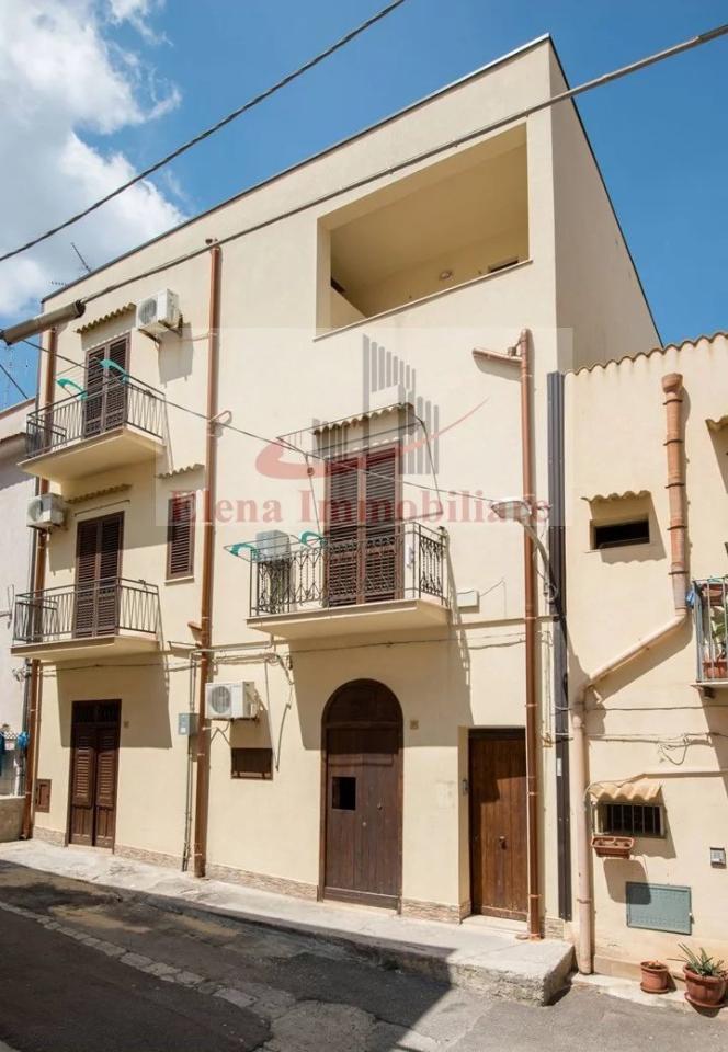 Casa indipendente in vendita a Castellammare Del Golfo