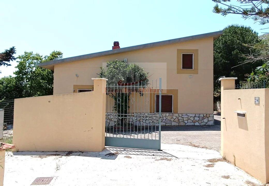 Villa in vendita a Castellammare Del Golfo