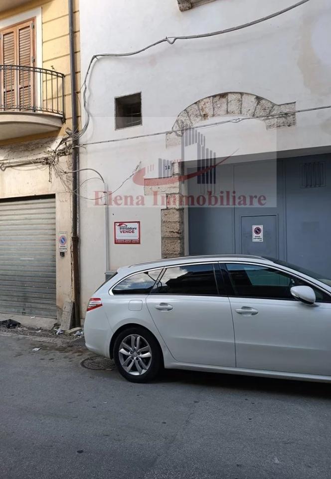 Magazzino in vendita a Alcamo