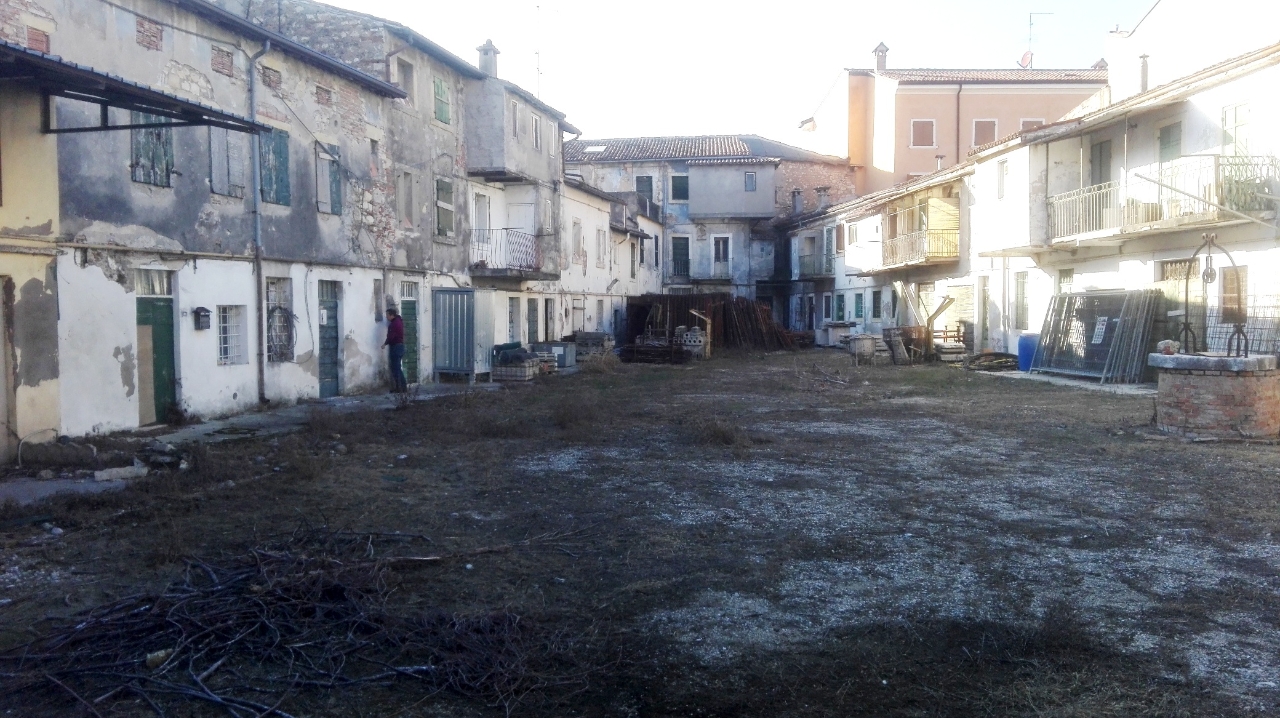 Palazzo in vendita a Verona