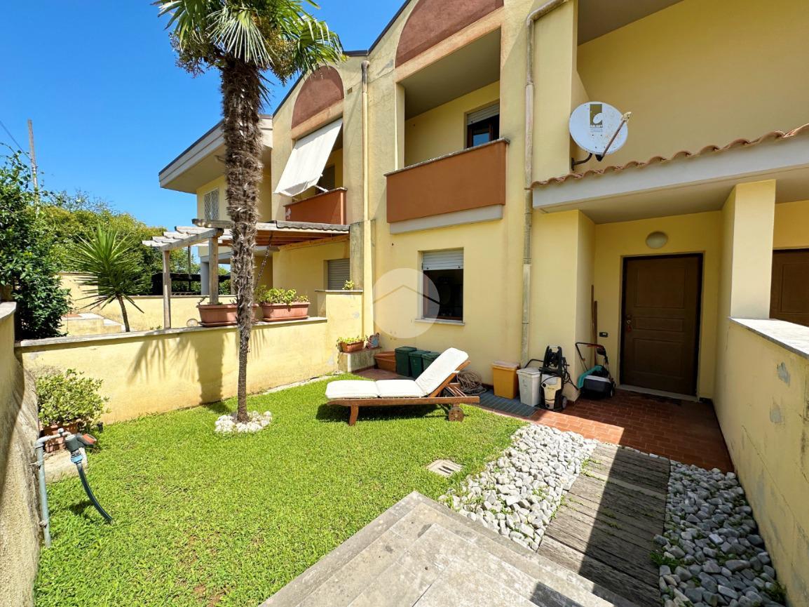 Villa a schiera in vendita a Sabaudia