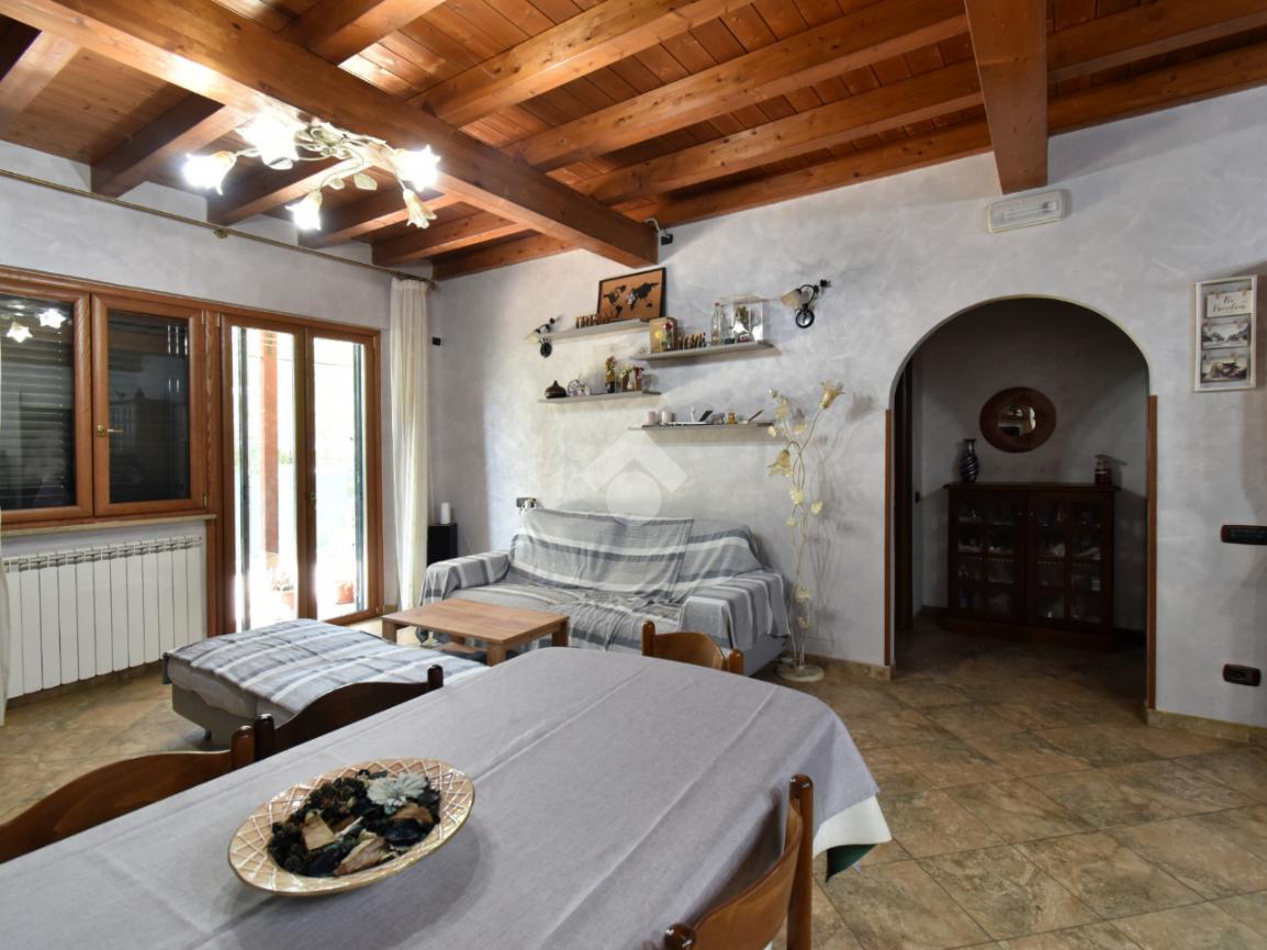 Casa indipendente in vendita a Sezze