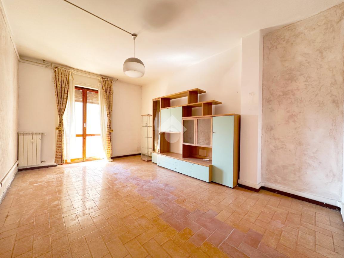 Appartamento in vendita a Carrara