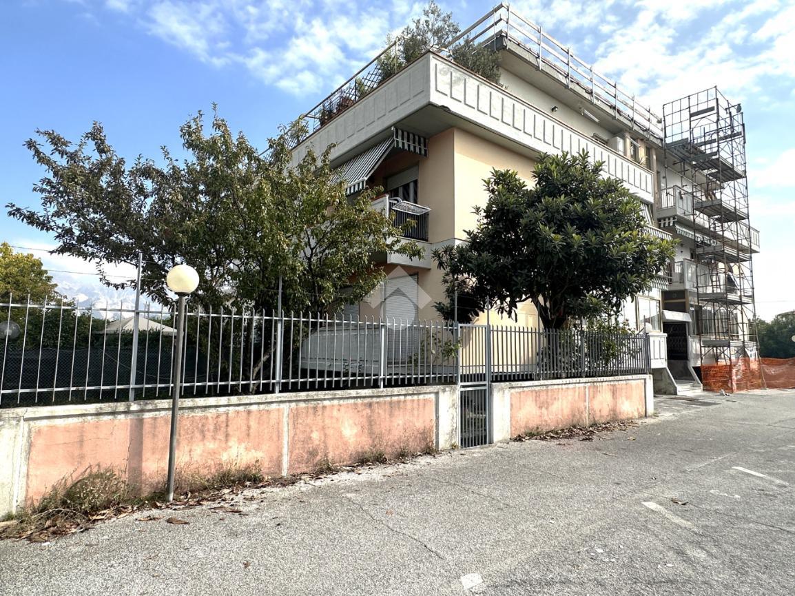 Appartamento in vendita a Carrara