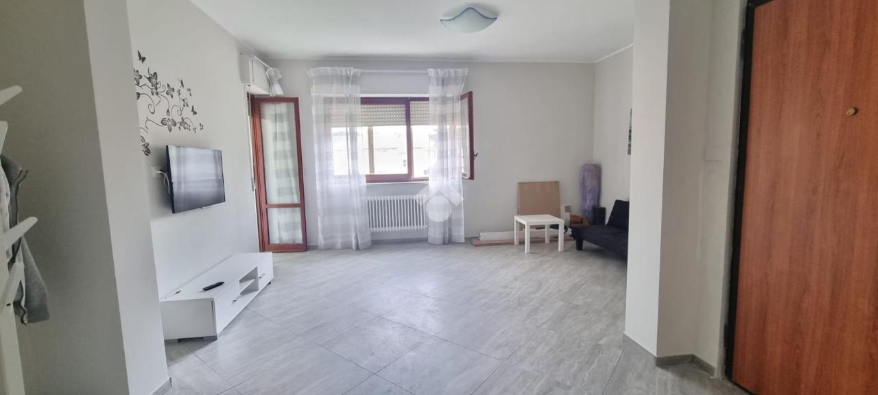 Quadrilocale in Via Antonio Forni 13, Catanzaro