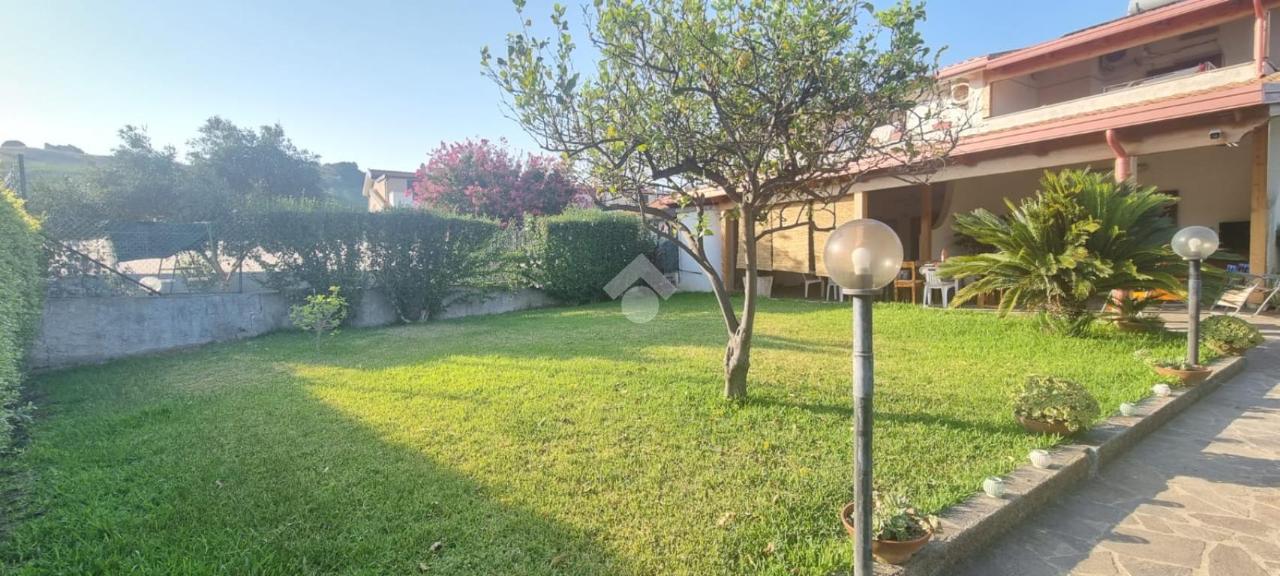 Villa a schiera in affitto a Borgia
