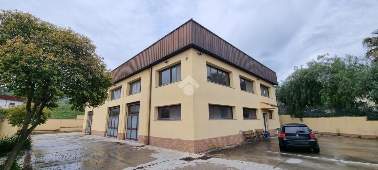 Box in vendita a Catanzaro