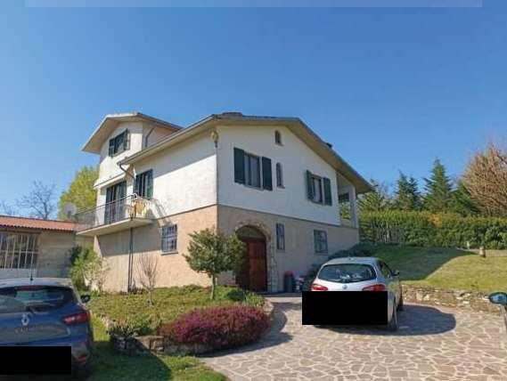 Villa unifamiliare in vendita a Santa Maria Della Versa