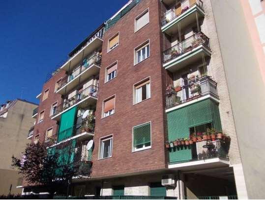 Appartamento in vendita a Baranzate