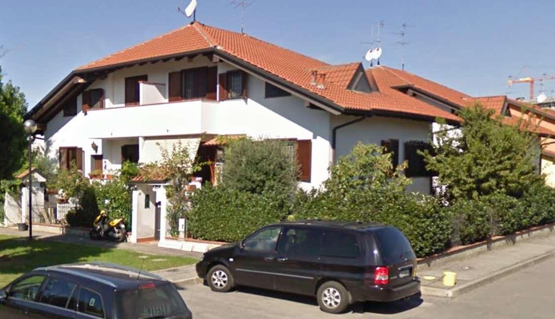 Villa unifamiliare in vendita a Sant'Angelo Lodigiano
