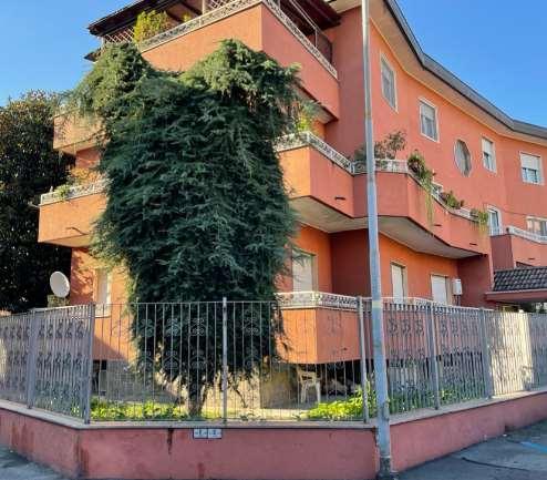 Appartamento in vendita a Pero