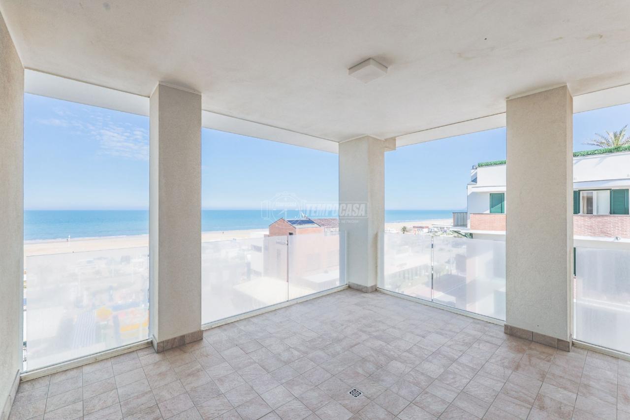 Appartamento in vendita a Riccione