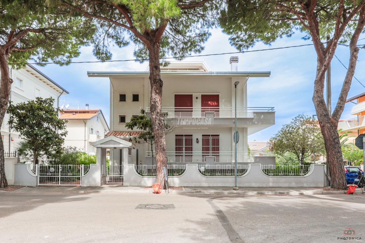 Casa indipendente in vendita a Riccione