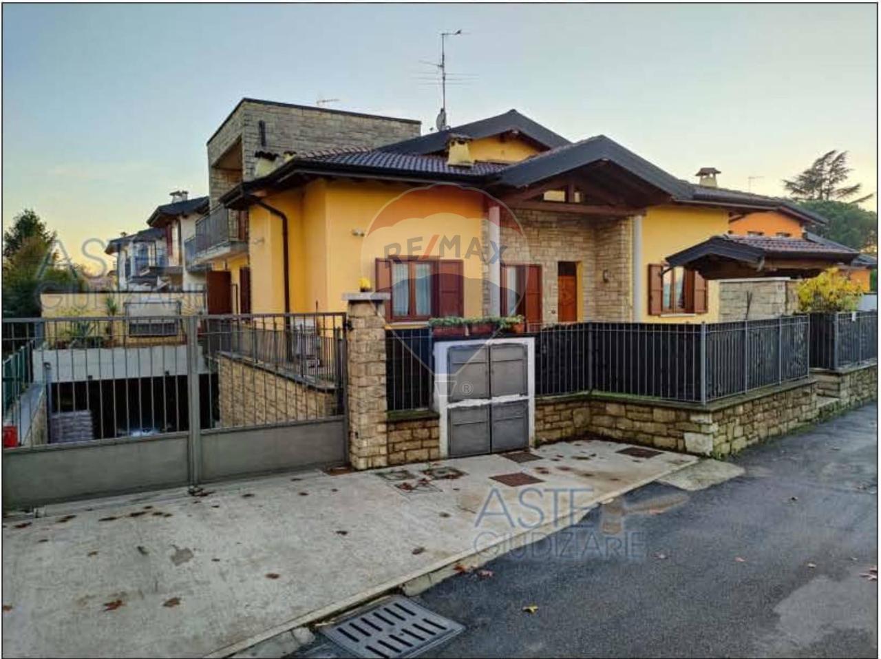 Villa a schiera in vendita a Travagliato