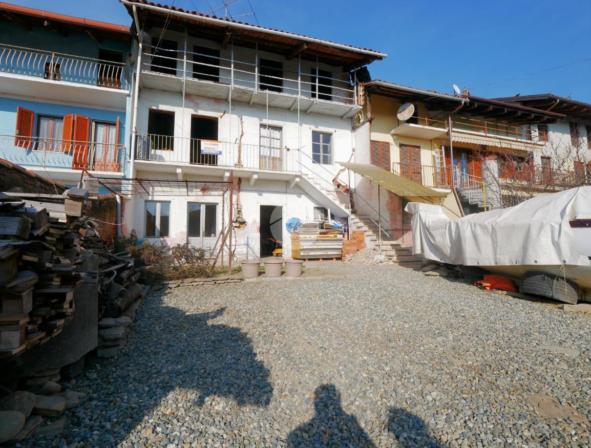 Casa indipendente in vendita a Azeglio