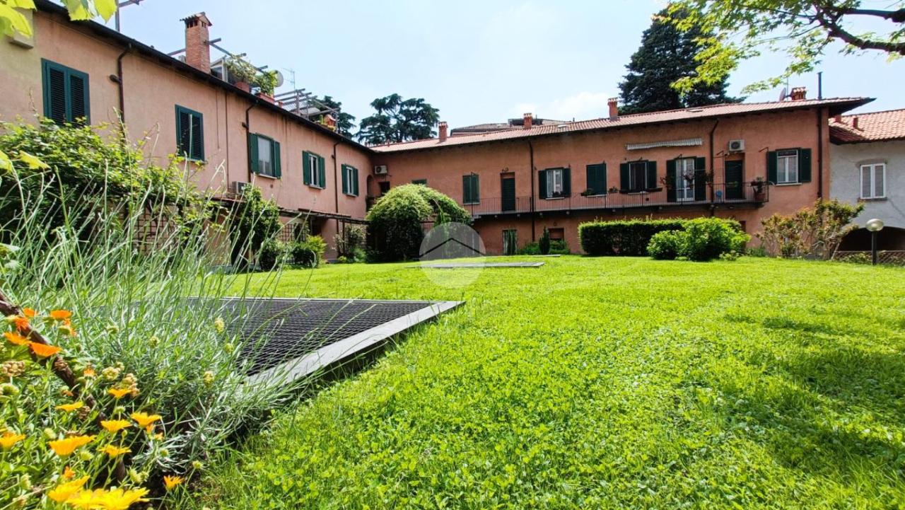 Appartamento in vendita a Carate Brianza