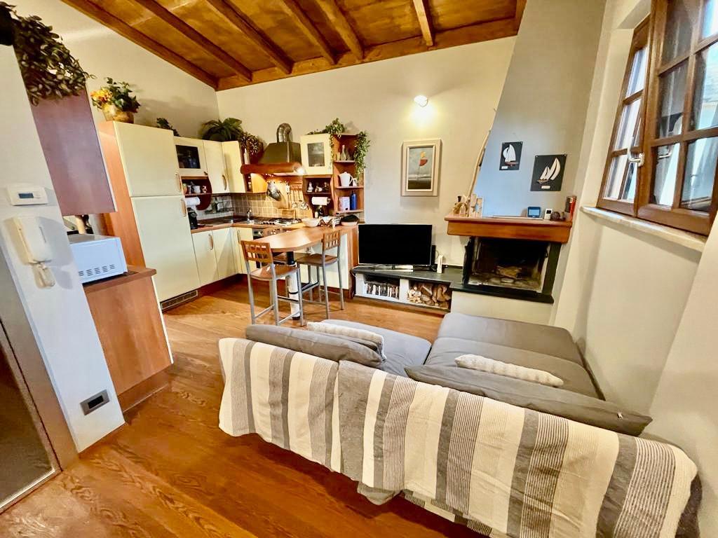 Appartamento in vendita a Massa