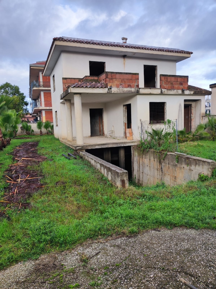 Villa unifamiliare in vendita a Liveri