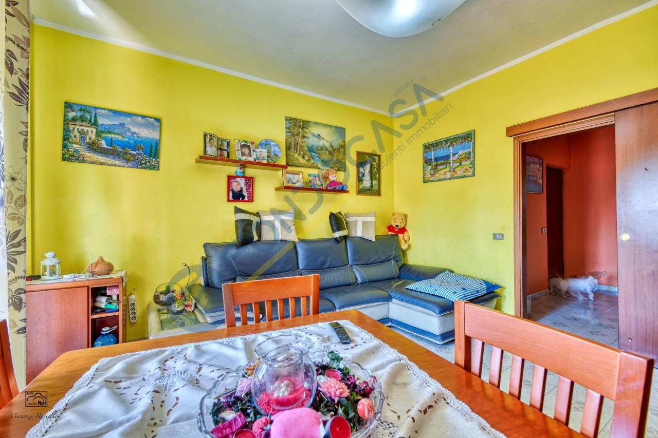 Appartamento in vendita a Limbiate