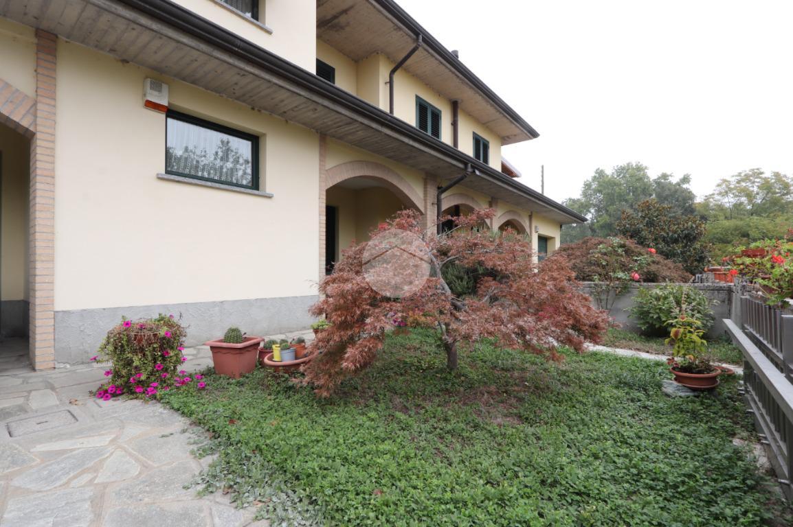 Villa a schiera in vendita a Torre Beretti Castellaro