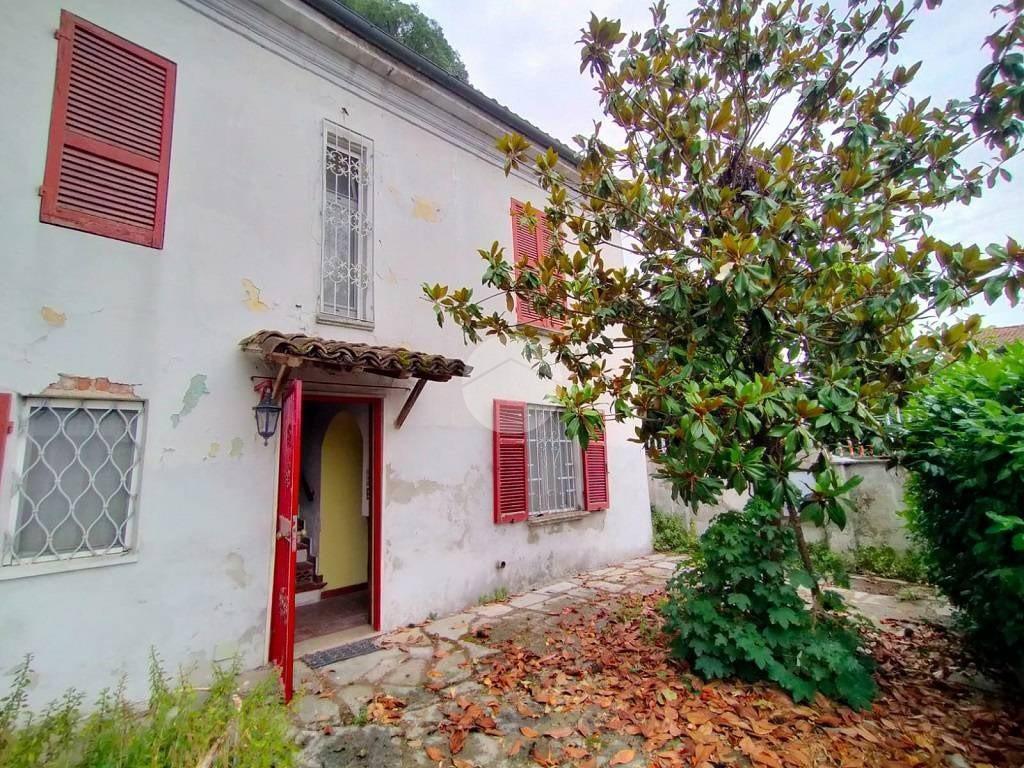 Casa indipendente in vendita a Castelletto Monferrato