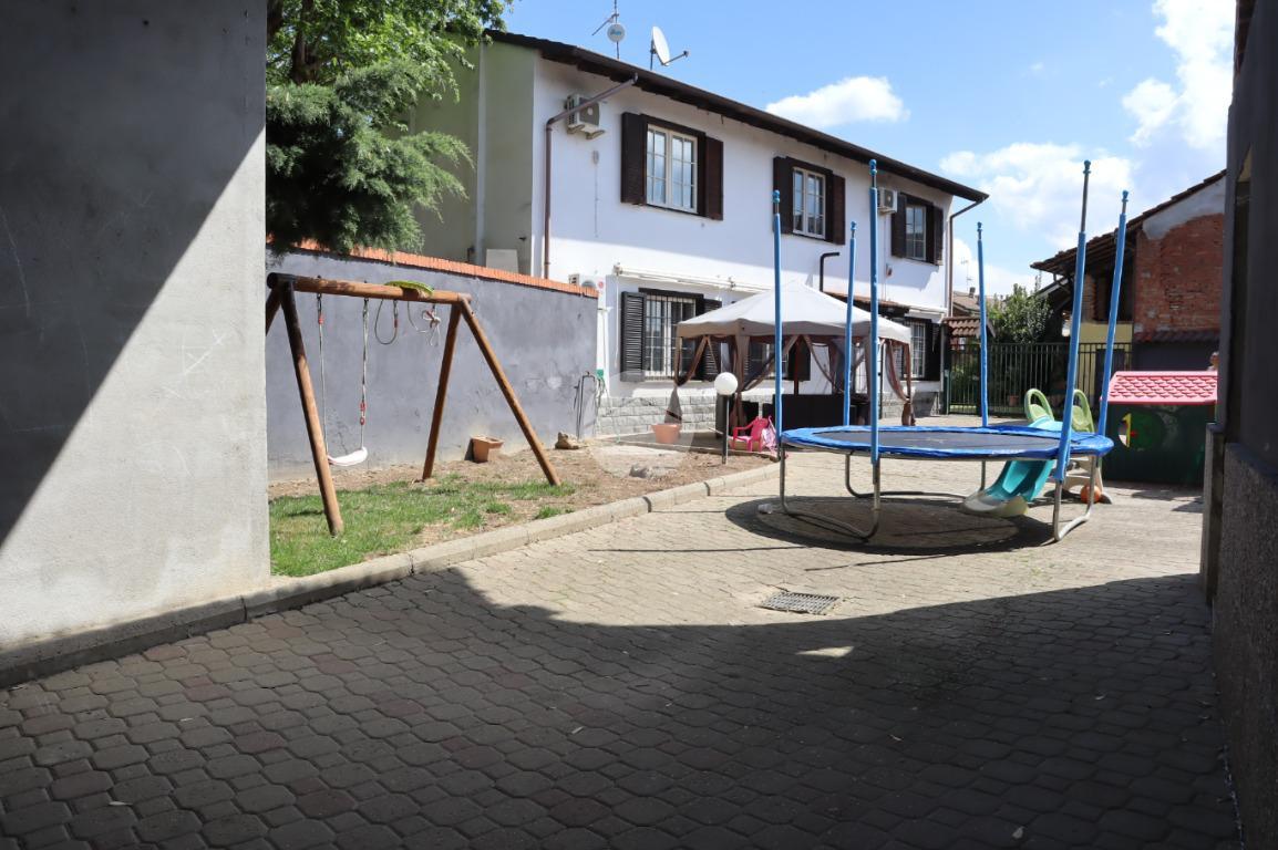 Casa indipendente in vendita a Valenza