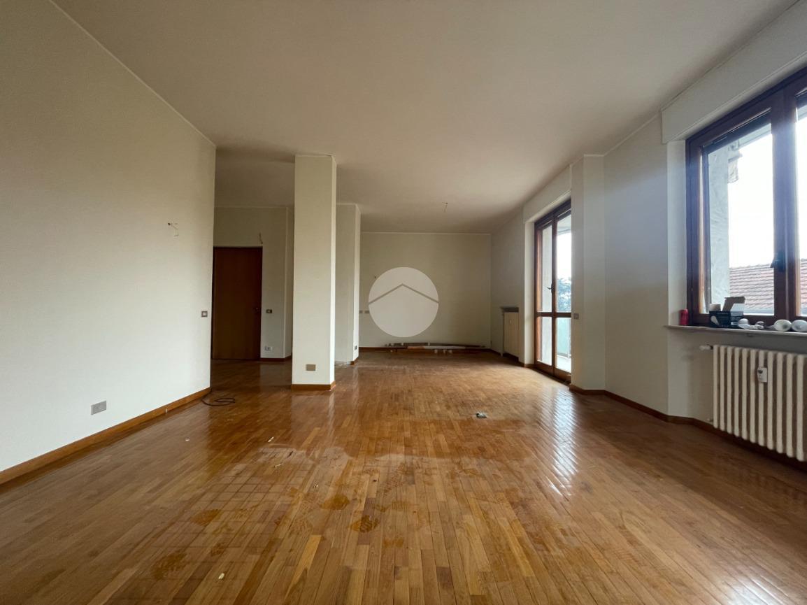 Appartamento in affitto a Valenza