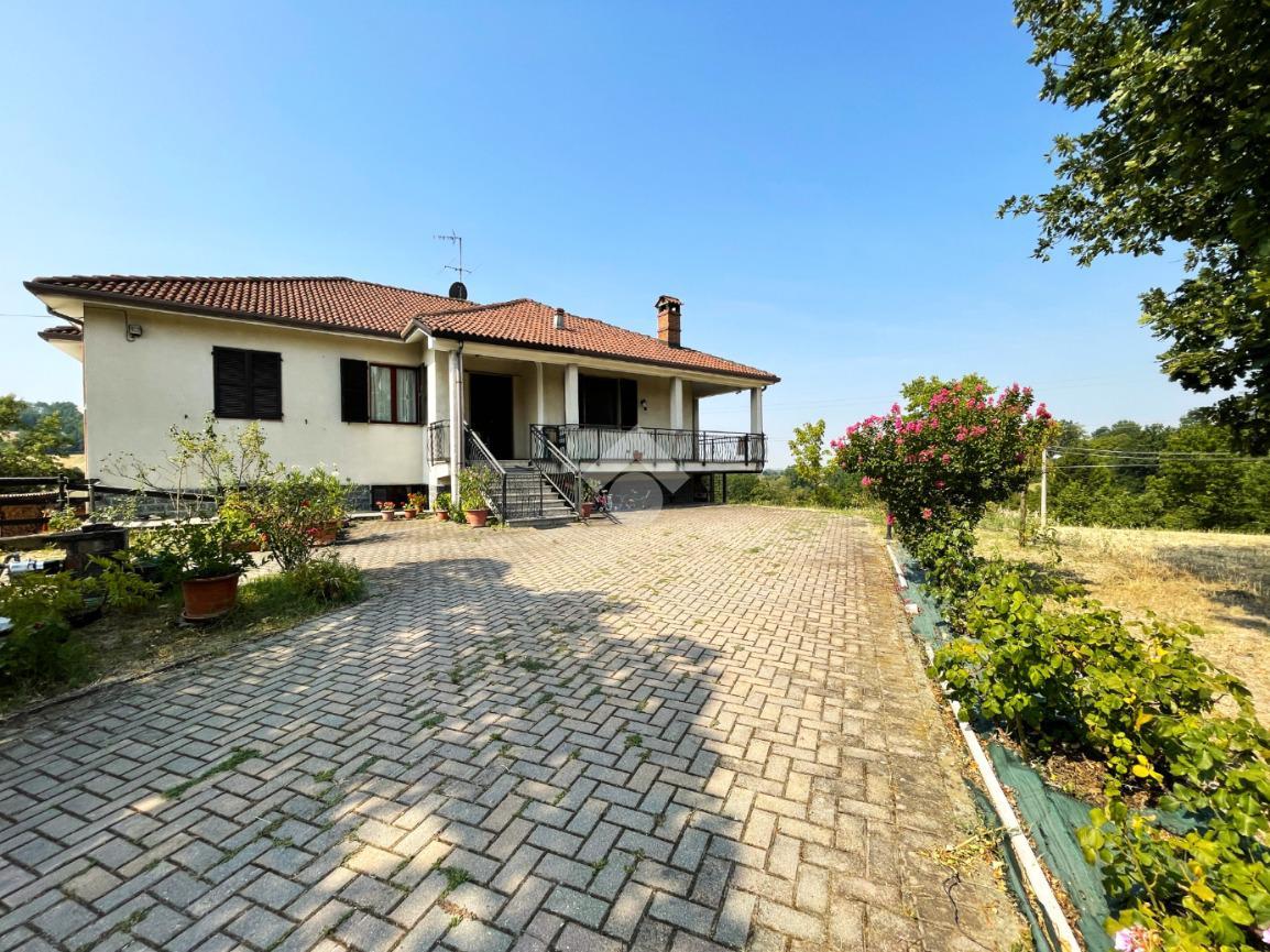 Casa indipendente in vendita a Tortona