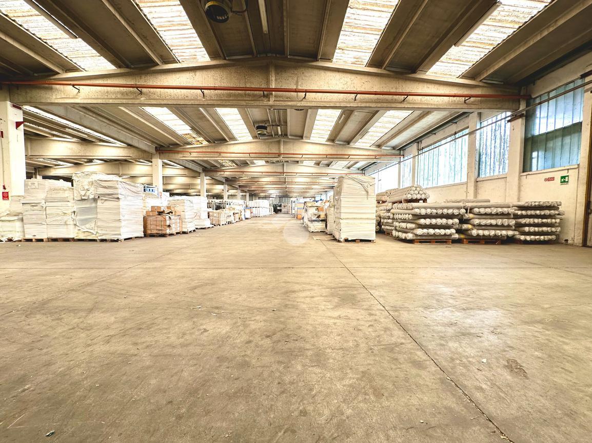 Capannone in vendita a Pontecurone