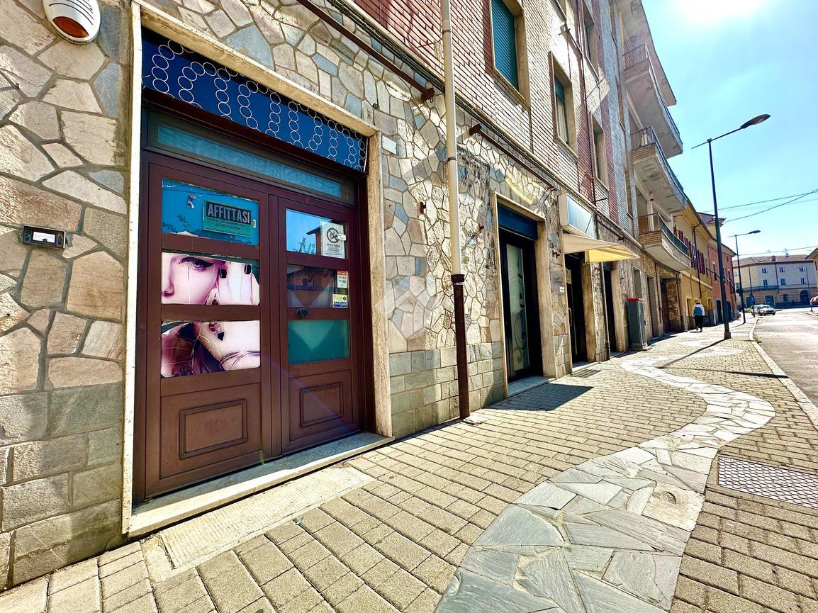 Negozio in affitto a Novi Ligure