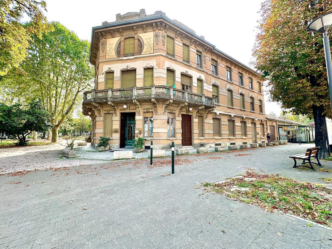 Negozio in affitto a Tortona