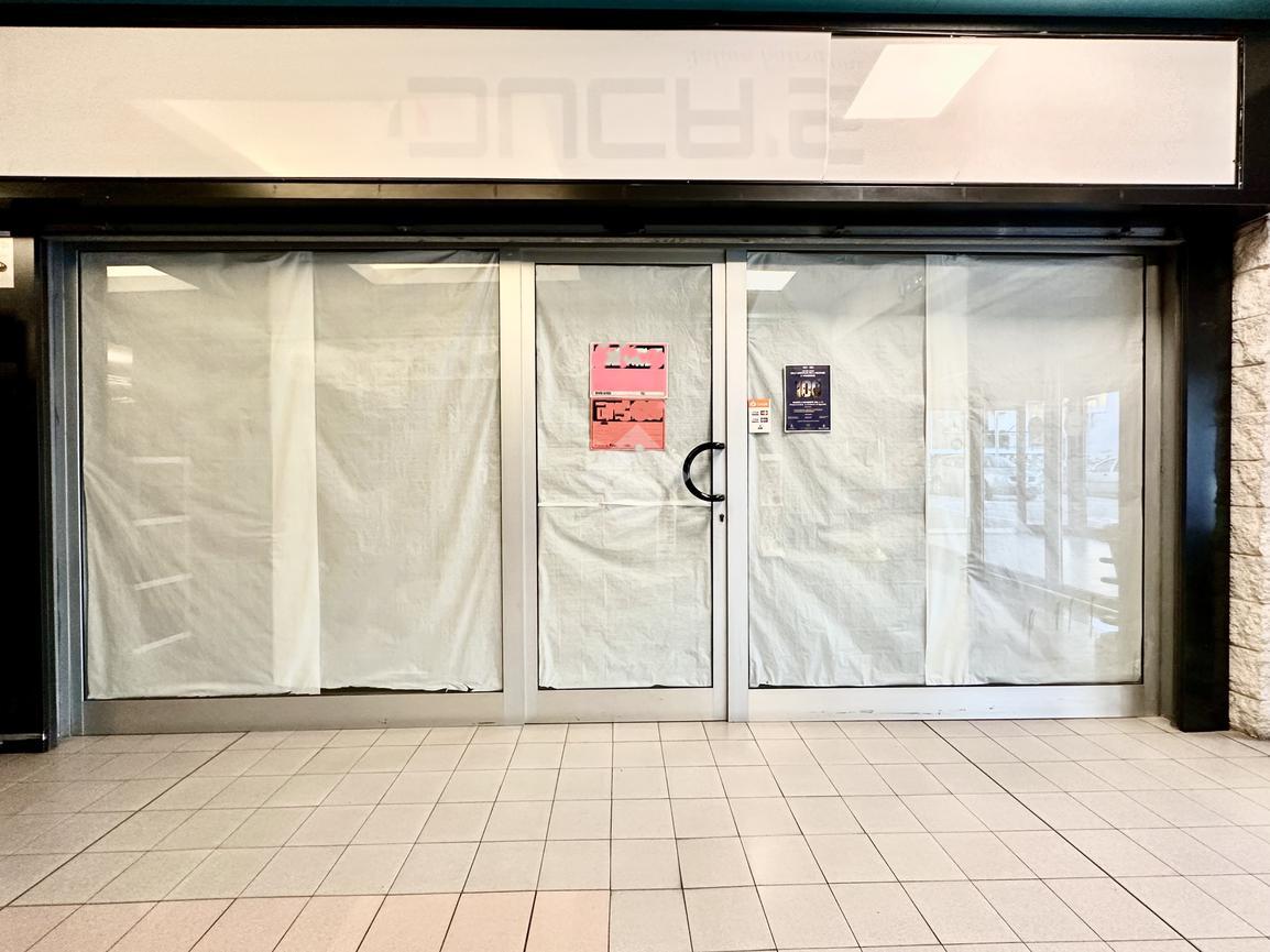 Negozio in vendita a Tortona