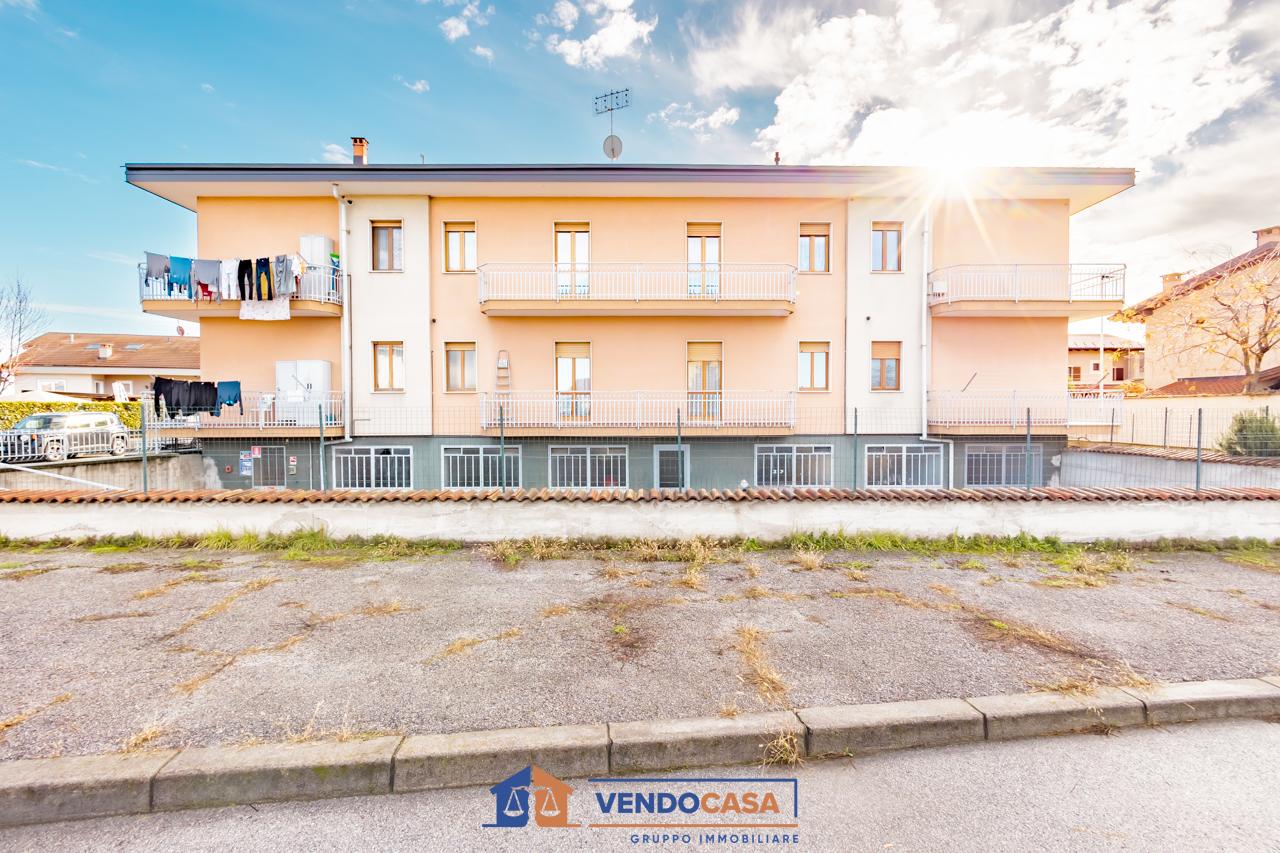 Appartamento in Via del Portico 1, Cuneo