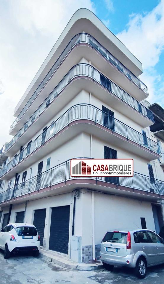 Appartamento in vendita a Altavilla Milicia