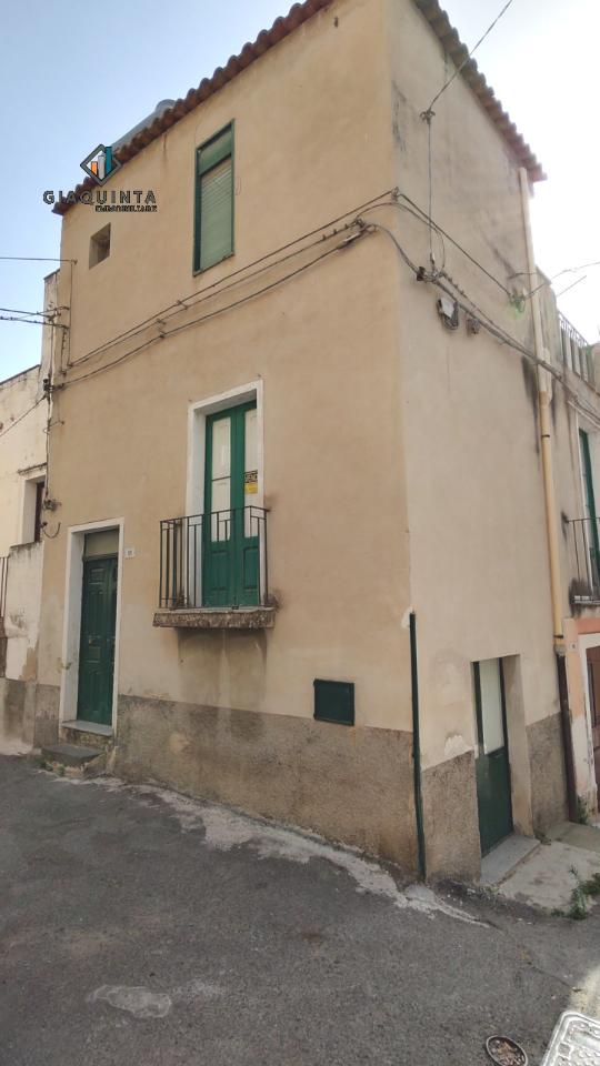 Casa indipendente in vendita a Palagonia