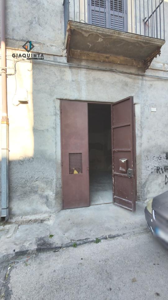 Garage in vendita a Palagonia