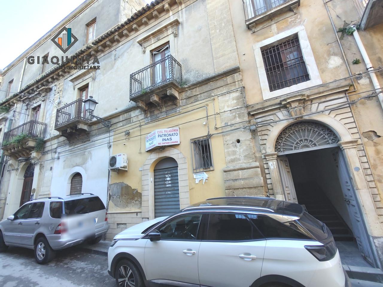 Casa indipendente in vendita a Palagonia