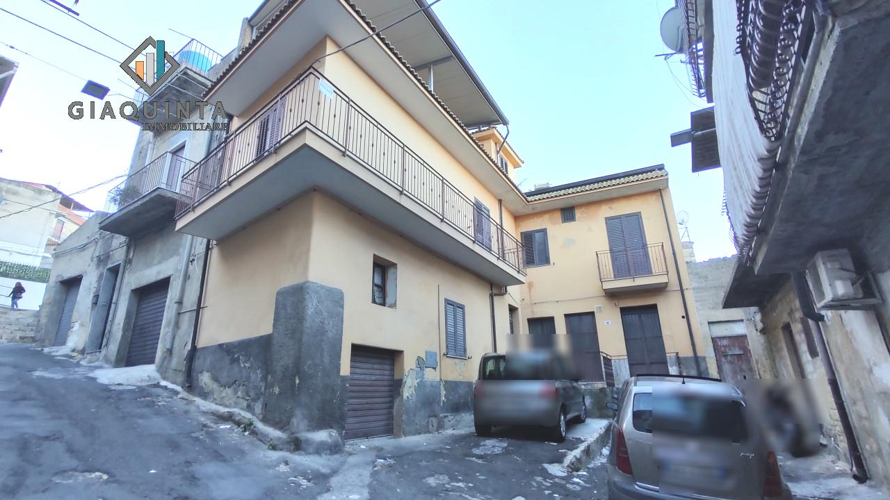 Casa indipendente in vendita a Palagonia