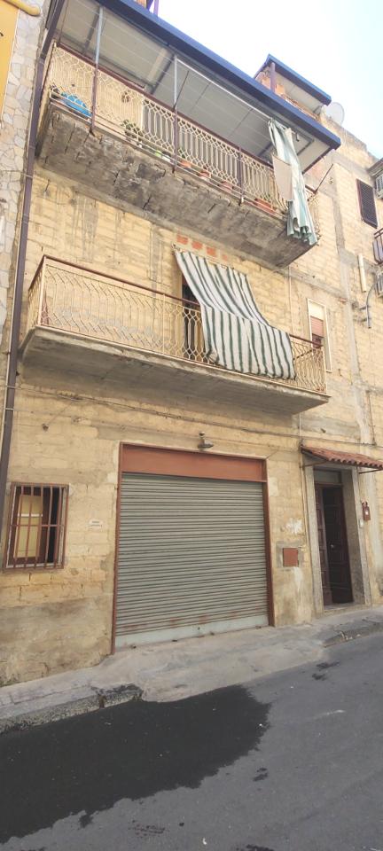 Casa indipendente in vendita a Palagonia