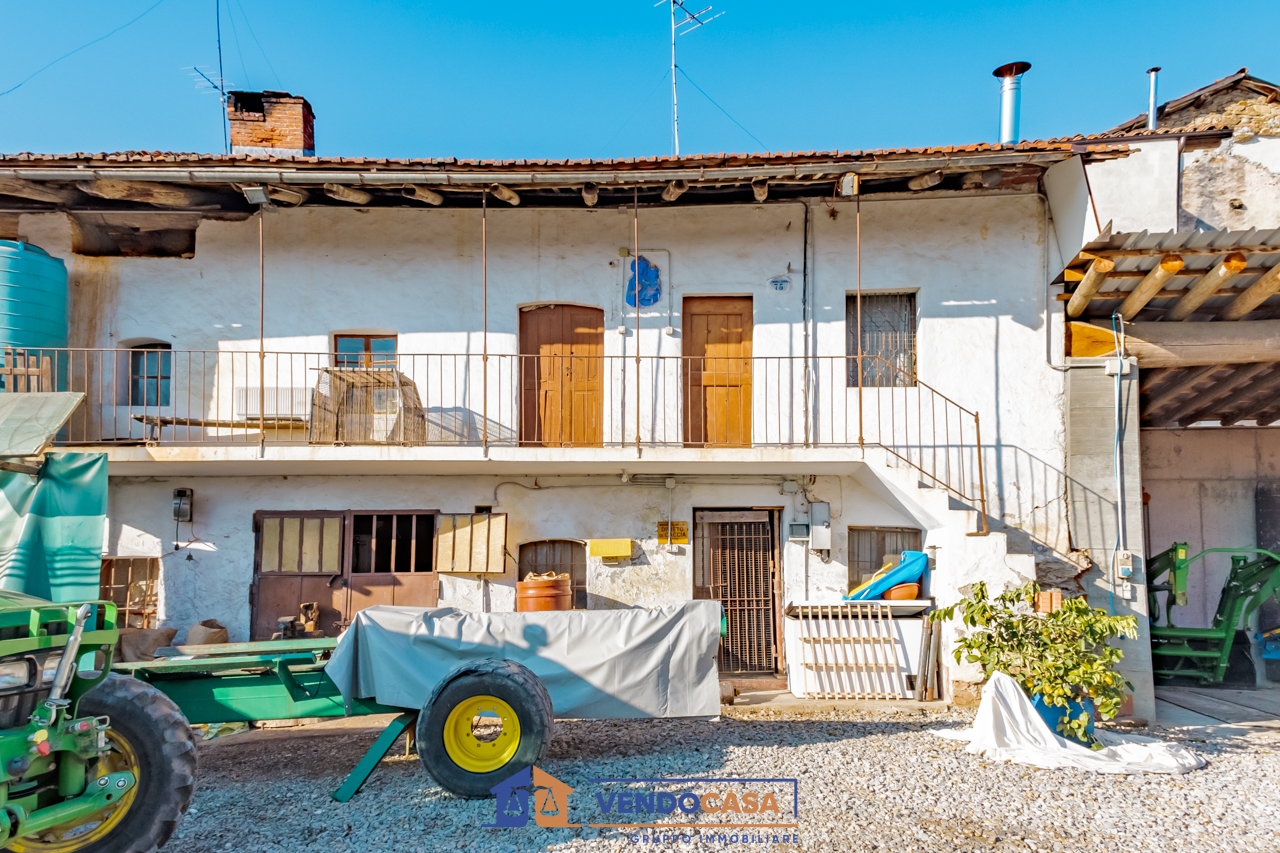 Rustico in vendita a Busca