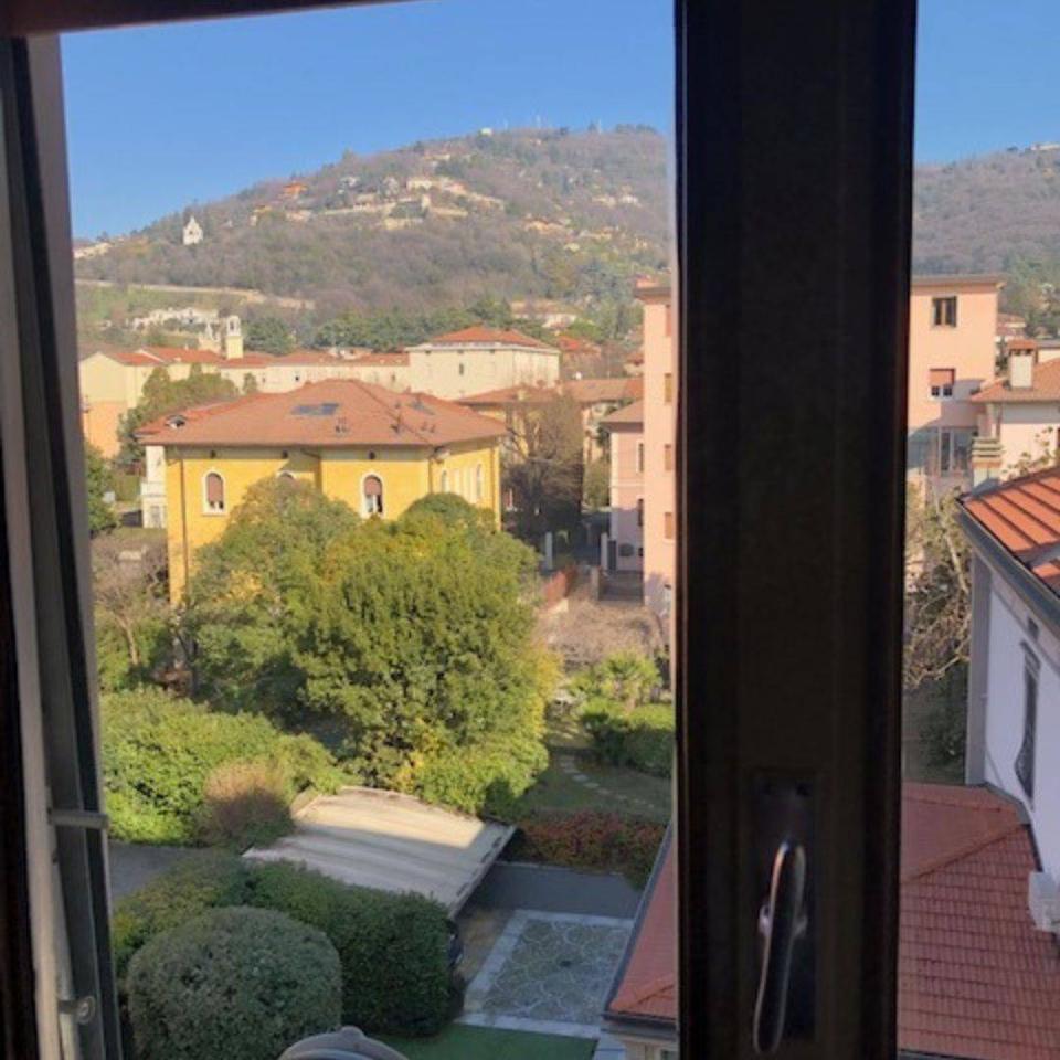 Appartamento in vendita a Brescia