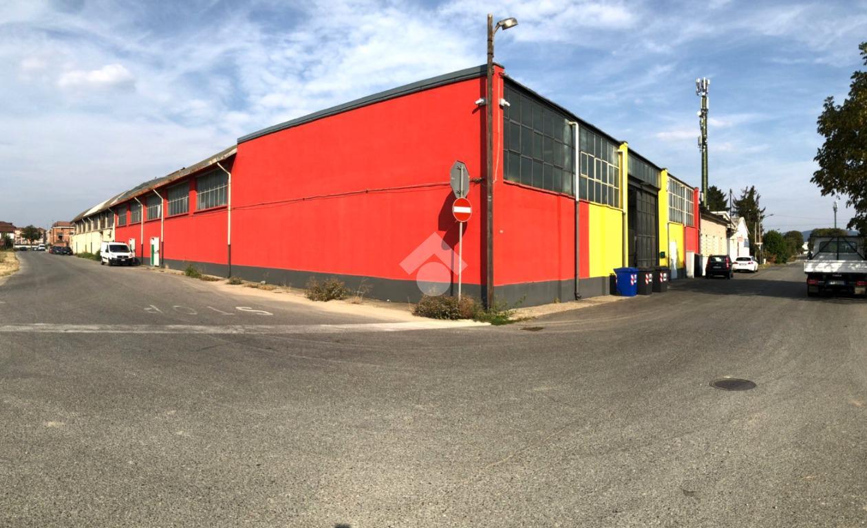 Capannone in vendita a Grugliasco